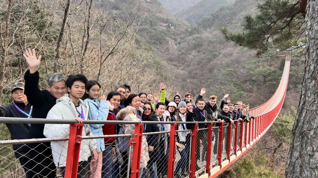 DMZ 3rd Tunnel & Red Suspension Bridge tour - VIP Travel